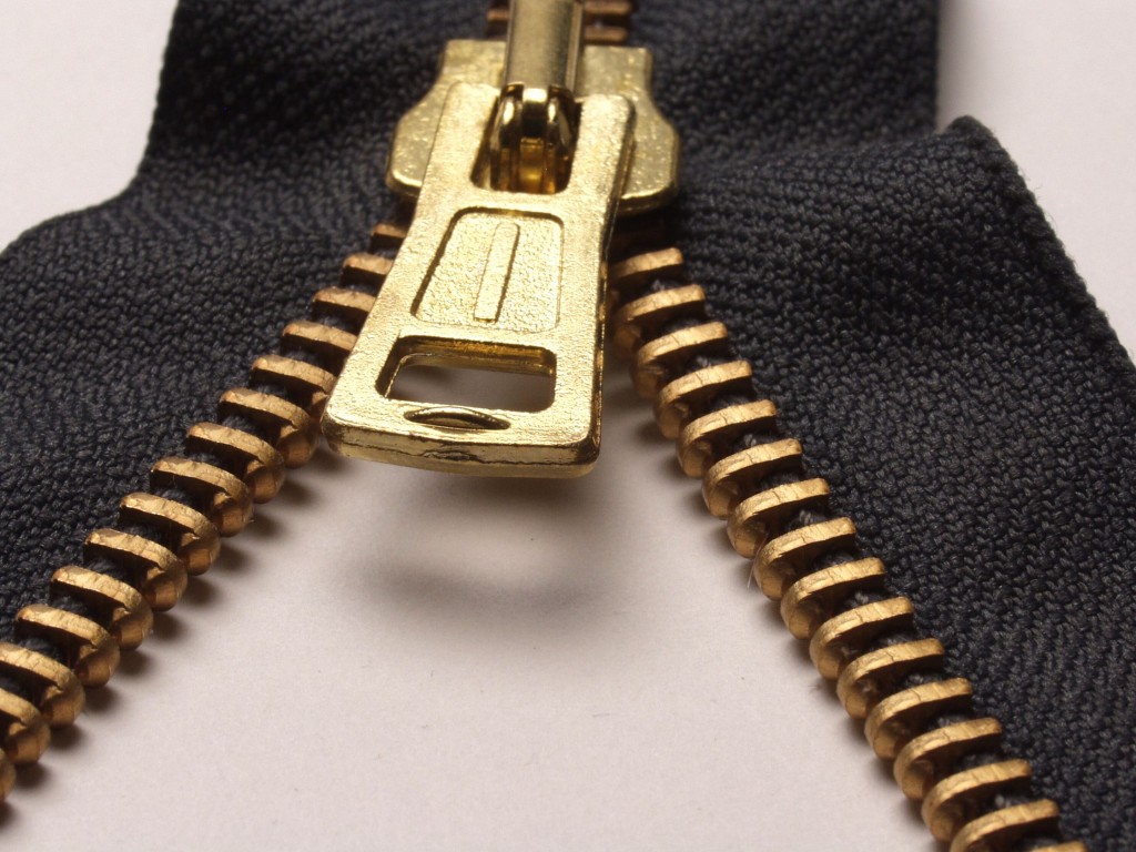 Zipping and Unzipping Files in a WinJS Application - Applied ...